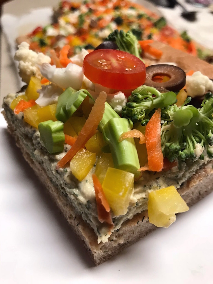 Vegetable Ranch Appetizer Pizza - VegInspired